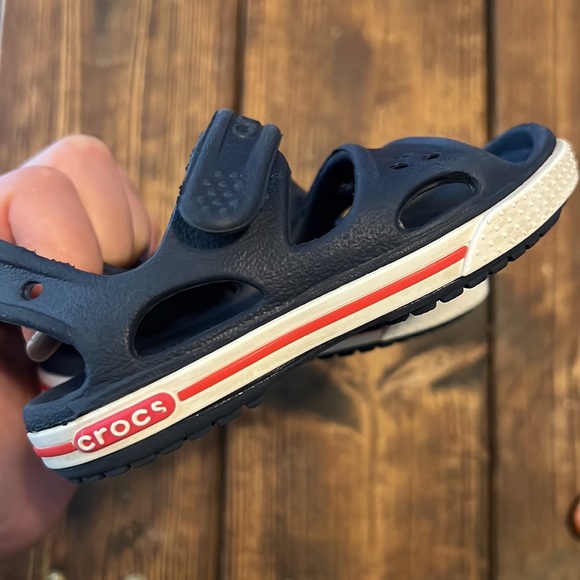 CROCS | Shoes | Crocs Strapon Velcro Sandals C5 | Poshmark